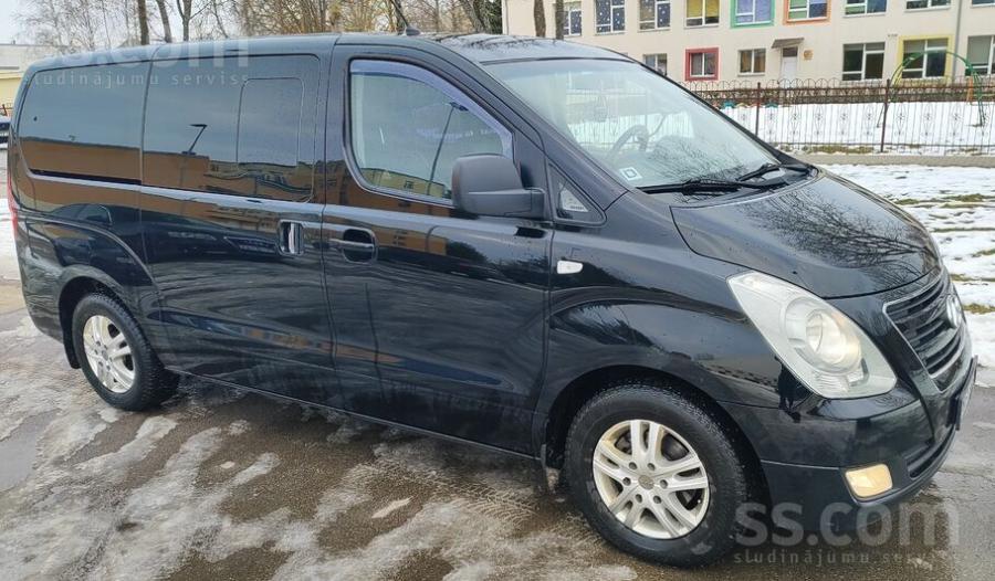 Black Hyundai H-1 2013 in Rezekne, with an engine capacity of 2.50 L and mileage of 344 thousand km for 9800 €, photo 5 on AUTOMOTO.COM.LV