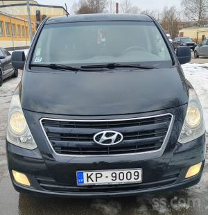 Black Hyundai H-1 2013 in Rezekne, with an engine capacity of 2.50 L and mileage of 344 thousand km for 9800 €, photo 6 on AUTOMOTO.COM.LV