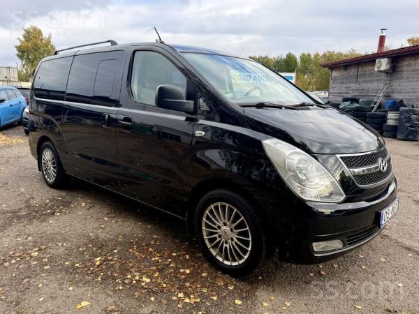 Черный Хендай H-1 2011 в Рига, объемом двигателя 2.50 л и пробегом 0 тыс. км за 8990 €, фото 1 на AUTOMOTO.COM.LV