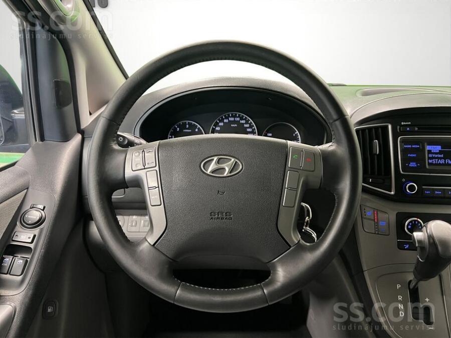 Melns Hyundai H-1 2015 Rīga, ar dzinēja tilpumu 2.50 L un nobraukumu 210 tūkst. km par 11790 €, foto 12 vietnē AUTOMOTO.COM.LV