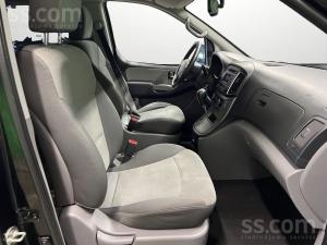 Melns Hyundai H-1 2015 Rīga, ar dzinēja tilpumu 2.50 L un nobraukumu 210 tūkst. km par 11790 €, foto 18 vietnē AUTOMOTO.COM.LV
