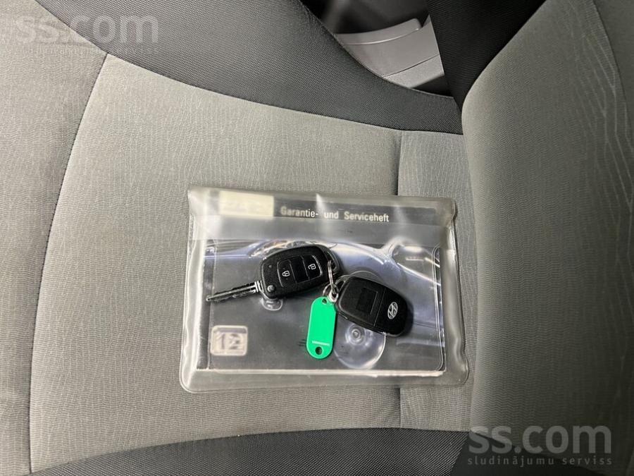 Melns Hyundai H-1 2015 Rīga, ar dzinēja tilpumu 2.50 L un nobraukumu 210 tūkst. km par 11790 €, foto 20 vietnē AUTOMOTO.COM.LV