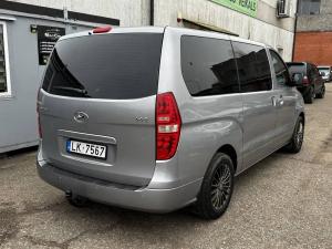 Grey Hyundai H-1 2013 in Daugavpils, with an engine capacity of 2.50 L and mileage of 279 thousand km for 6999 €, photo 5 on AUTOMOTO.COM.LV