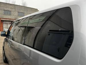 Grey Hyundai H-1 2013 in Daugavpils, with an engine capacity of 2.50 L and mileage of 279 thousand km for 6999 €, photo 10 on AUTOMOTO.COM.LV