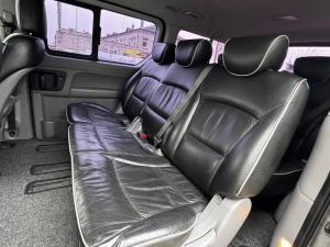 Grey Hyundai H-1 2013 in Daugavpils, with an engine capacity of 2.50 L and mileage of 279 thousand km for 6999 €, photo 17 on AUTOMOTO.COM.LV