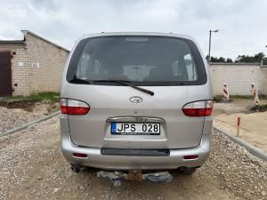 Серый Хендай H-1 2003 в Укмерге, объемом двигателя 2.50 л и пробегом 216 тыс. км за 1500 €, фото 5 на AUTOMOTO.COM.LV
