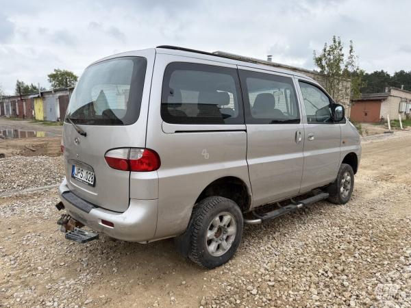 Pelēks Hyundai H-1 2003 Ukmergė, ar dzinēja tilpumu 2.50 L un nobraukumu 216 tūkst. km par 1500 €, foto 6 vietnē AUTOMOTO.COM.LV