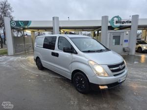 Hyundai H-1 2008 in Siauliai, with an engine capacity of 2.50 L and mileage of 250 thousand km for 2500 €, photo  on AUTOMOTO.COM.LV