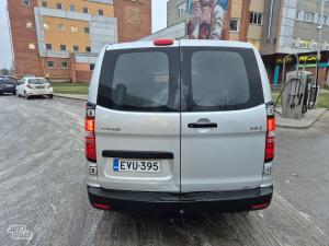 Hyundai H-1 2008 in Siauliai, with an engine capacity of 2.50 L and mileage of 250 thousand km for 2500 €, photo 8 on AUTOMOTO.COM.LV
