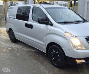 Hyundai H-1 2008 Šauļi, ar dzinēja tilpumu 2.50 L un nobraukumu 230 tūkst. km par 2600 €, foto  vietnē AUTOMOTO.COM.LV