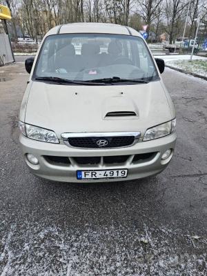 Hyundai H-1 2005 Rīga, ar dzinēja tilpumu 2.50 L un nobraukumu 365 tūkst. km par 1200 €, foto  vietnē AUTOMOTO.COM.LV