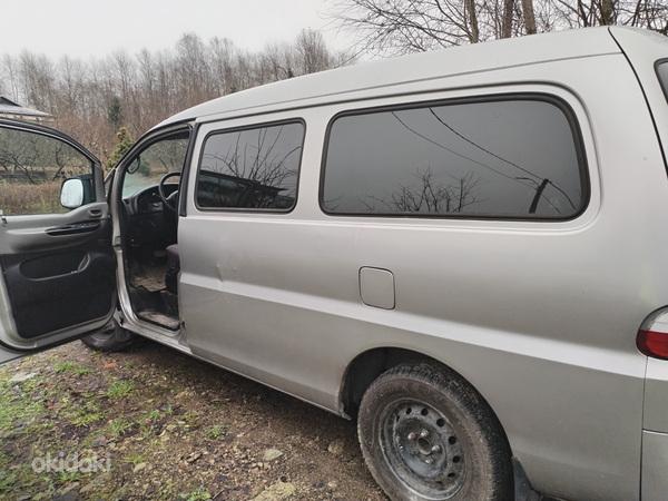 Hyundai H-1 2006 in Narva, with an engine capacity of 0.00 L and mileage of 221 thousand km for 2400 €, photo 2 on AUTOMOTO.COM.LV