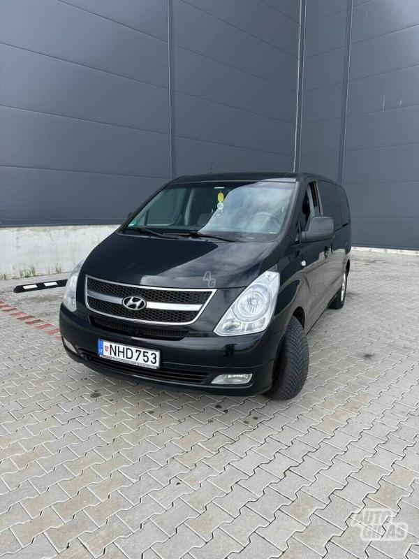 Хендай H-1 2011 в Шяуляй на AUTOMOTO.COM.LV Хендай H-1 2011 в Шяуляй, объемом двигателя 2.50 л и пробегом 394 тыс. км за 6200 €, фото 1 на AUTOMOTO.COM.LV
