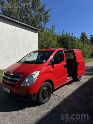 Красный Хендай H-1 2010 в Резекне, объемом двигателя 2.50 л и пробегом 365 тыс. км за 2200 €, фото 7 на AUTOMOTO.COM.LV