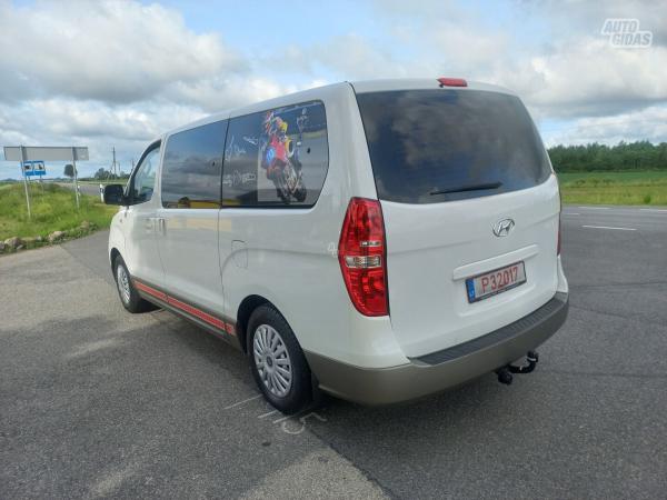 Белый Хендай H-1 2014 в Каунас, объемом двигателя 2.50 л и пробегом 237 тыс. км за 6899 €, фото 6 на AUTOMOTO.COM.LV