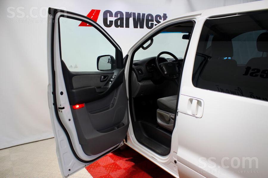 Balts Hyundai H-1 2018 Rīga, ar dzinēja tilpumu 2.50 L un nobraukumu 236 tūkst. km par 13500 €, foto 9 vietnē AUTOMOTO.COM.LV