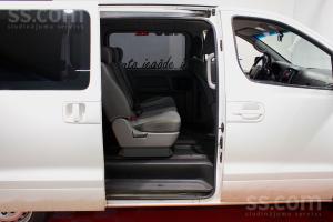 Balts Hyundai H-1 2018 Rīga, ar dzinēja tilpumu 2.50 L un nobraukumu 236 tūkst. km par 13500 €, foto 22 vietnē AUTOMOTO.COM.LV