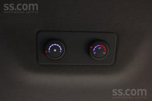 Balts Hyundai H-1 2018 Rīga, ar dzinēja tilpumu 2.50 L un nobraukumu 236 tūkst. km par 13500 €, foto 26 vietnē AUTOMOTO.COM.LV
