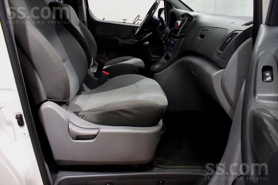 Balts Hyundai H-1 2018 Rīga, ar dzinēja tilpumu 2.50 L un nobraukumu 236 tūkst. km par 13500 €, foto 20 vietnē AUTOMOTO.COM.LV