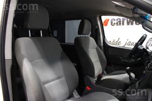 Balts Hyundai H-1 2018 Rīga, ar dzinēja tilpumu 2.50 L un nobraukumu 236 tūkst. km par 13500 €, foto 21 vietnē AUTOMOTO.COM.LV