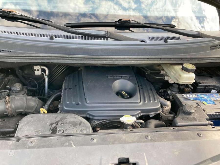 Melns Hyundai H1 2008 Viļņa, ar dzinēja tilpumu 2.50 L un nobraukumu 299 tūkst. km par 2500 €, foto 8 vietnē AUTOMOTO.COM.LV