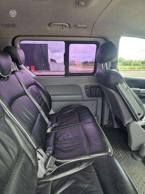 Melns Hyundai H1 2010 Panevēža, ar dzinēja tilpumu 2.50 L un nobraukumu 283 tūkst. km par 6800 €, foto 14 vietnē AUTOMOTO.COM.LV