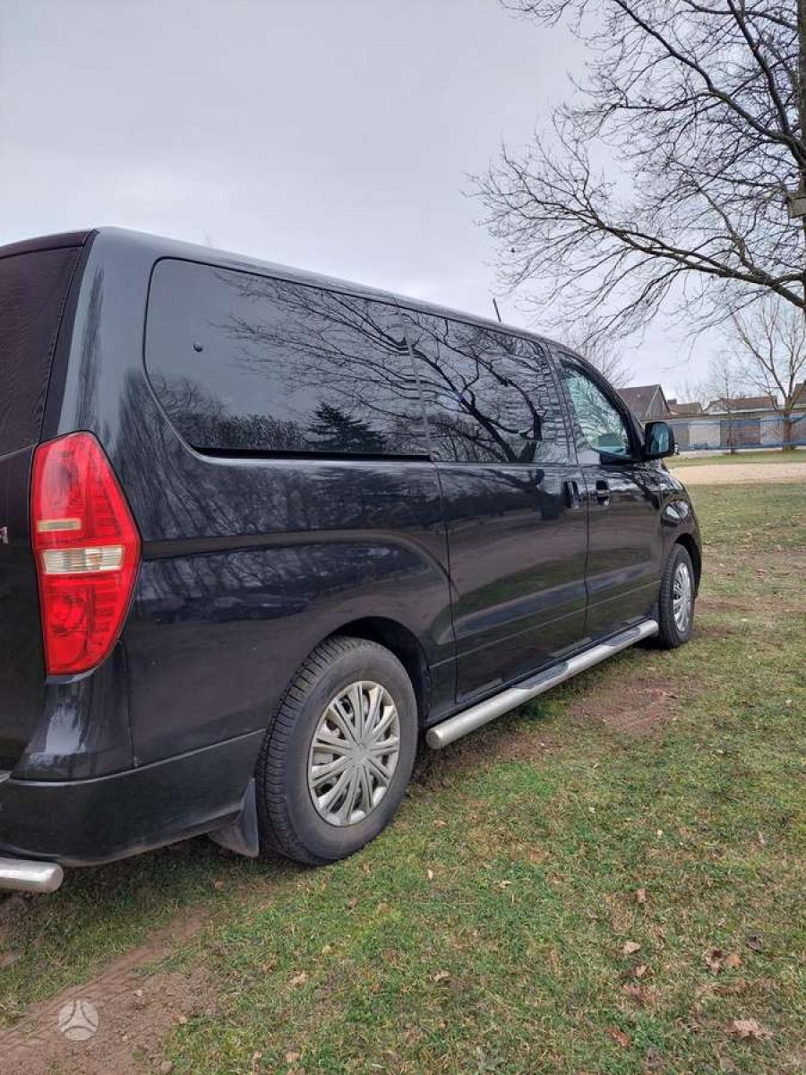 Melns Hyundai H1 2011 Šilutė, ar dzinēja tilpumu 0.00 L un nobraukumu 345 tūkst. km par 5500 €, foto 3 vietnē AUTOMOTO.COM.LV