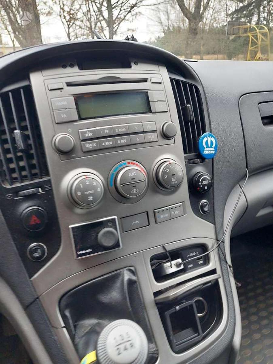 Melns Hyundai H1 2011 Šilutė, ar dzinēja tilpumu 0.00 L un nobraukumu 345 tūkst. km par 5500 €, foto 5 vietnē AUTOMOTO.COM.LV