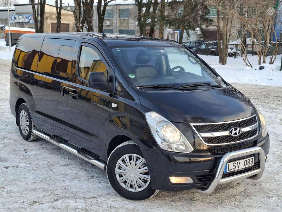 Melns Hyundai H1 2011 Šilutė, ar dzinēja tilpumu 2.50 L un nobraukumu 340 tūkst. km par 4999 €, foto 1 vietnē AUTOMOTO.COM.LV