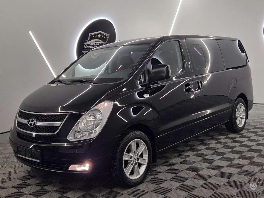 Black Hyundai H1 2011 in Marijampole, with an engine capacity of 2.50 L and mileage of 221 thousand km for 7999 €, photo 22 on AUTOMOTO.COM.LV