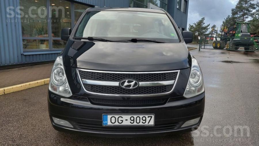 Melns Hyundai H1 2012 Rīga, ar dzinēja tilpumu 2.50 L un nobraukumu 298 tūkst. km par 6950 €, foto 13 vietnē AUTOMOTO.COM.LV