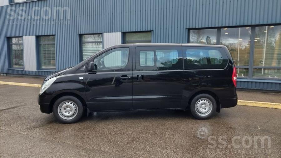 Melns Hyundai H1 2012 Rīga, ar dzinēja tilpumu 2.50 L un nobraukumu 298 tūkst. km par 6950 €, foto 26 vietnē AUTOMOTO.COM.LV