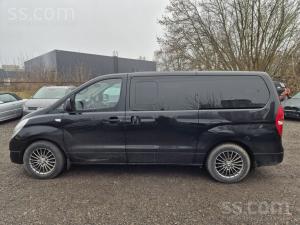 Melns Hyundai H1 2013 Rīga, ar dzinēja tilpumu 2.50 L un nobraukumu 262 tūkst. km par 9190 €, foto 9 vietnē AUTOMOTO.COM.LV