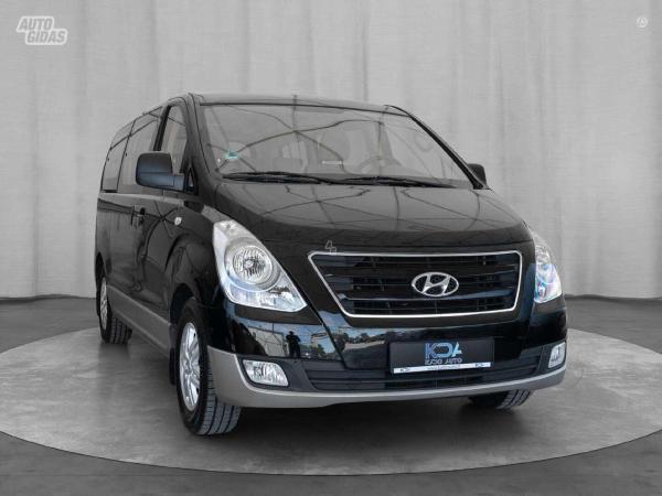 Melns Hyundai H1 2017 Marijampole, ar dzinēja tilpumu 2.50 L un nobraukumu 120 tūkst. km par 15450 €, foto 2 vietnē AUTOMOTO.COM.LV