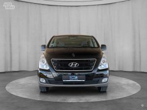 Black Hyundai H1 2017 in Marijampole, with an engine capacity of 2.50 L and mileage of 120 thousand km for 14950 €, photo 4 on AUTOMOTO.COM.LV