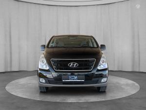 Melns Hyundai H1 2017 Marijampole, ar dzinēja tilpumu 2.48 L un nobraukumu 120 tūkst. km par 14750 €, foto 3 vietnē AUTOMOTO.COM.LV