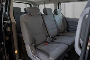 Melns Hyundai H1 2017 Marijampole, ar dzinēja tilpumu 2.48 L un nobraukumu 120 tūkst. km par 14750 €, foto 26 vietnē AUTOMOTO.COM.LV