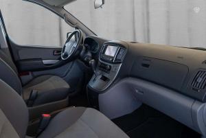 Melns Hyundai H1 2017 Marijampole, ar dzinēja tilpumu 2.48 L un nobraukumu 120 tūkst. km par 14750 €, foto 28 vietnē AUTOMOTO.COM.LV