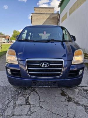 Blue Hyundai H1 2006 in Trakai, with an engine capacity of 2.50 L and mileage of 262 thousand km for 4200 €, photo 3 on AUTOMOTO.COM.LV