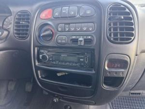 Blue Hyundai H1 2006 in Trakai, with an engine capacity of 2.50 L and mileage of 262 thousand km for 4200 €, photo 14 on AUTOMOTO.COM.LV