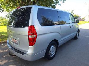 Pelēks Hyundai H1 2009 Kelmė, ar dzinēja tilpumu 2.50 L un nobraukumu 300 tūkst. km par 4900 €, foto 3 vietnē AUTOMOTO.COM.LV