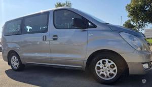 Pelēks Hyundai H1 2013 Marijampole, ar dzinēja tilpumu 2.50 L un nobraukumu 226 tūkst. km par 7200 €, foto 3 vietnē AUTOMOTO.COM.LV