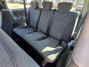Pelēks Hyundai H1 2013 Marijampole, ar dzinēja tilpumu 2.50 L un nobraukumu 226 tūkst. km par 7200 €, foto 12 vietnē AUTOMOTO.COM.LV