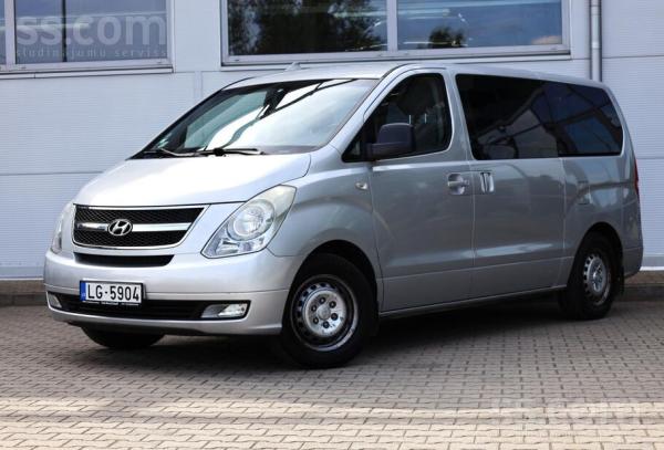 Pelēks Hyundai H1 2008 Rīga, ar dzinēja tilpumu 2.50 L un nobraukumu 0 tūkst. km par 5495 €, foto 1 vietnē AUTOMOTO.COM.LV