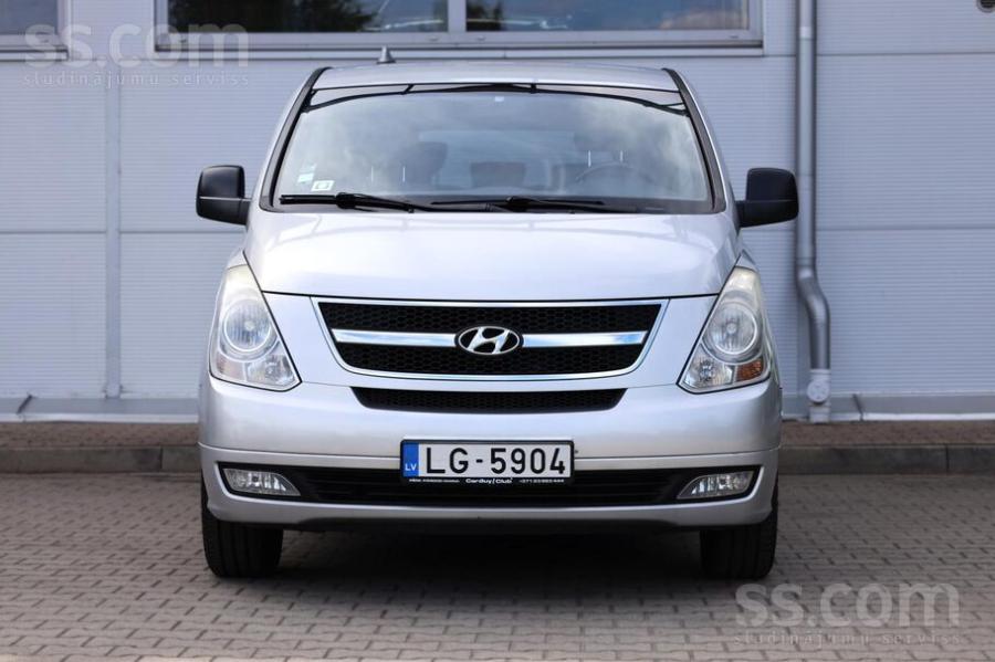 Pelēks Hyundai H1 2008 Rīga, ar dzinēja tilpumu 2.50 L un nobraukumu 0 tūkst. km par 5495 €, foto 3 vietnē AUTOMOTO.COM.LV