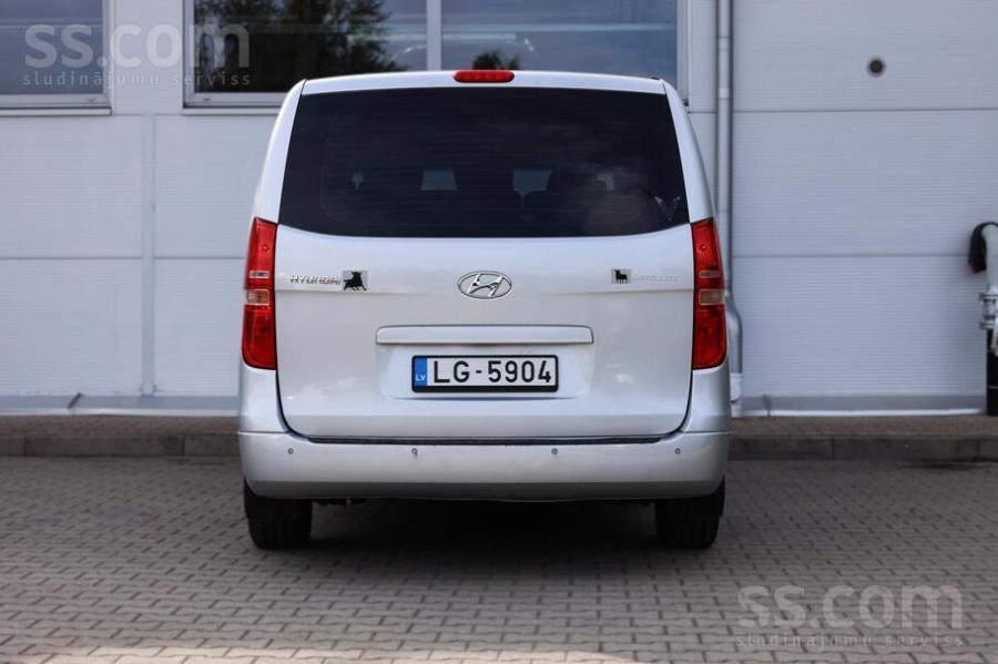 Pelēks Hyundai H1 2008 Rīga, ar dzinēja tilpumu 2.50 L un nobraukumu 0 tūkst. km par 5495 €, foto 6 vietnē AUTOMOTO.COM.LV