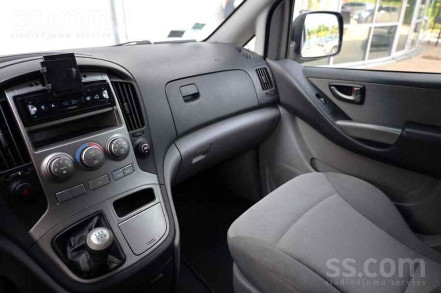 Pelēks Hyundai H1 2008 Rīga, ar dzinēja tilpumu 2.50 L un nobraukumu 0 tūkst. km par 5495 €, foto 10 vietnē AUTOMOTO.COM.LV