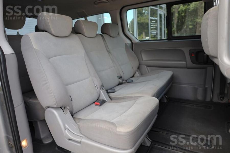 Pelēks Hyundai H1 2008 Rīga, ar dzinēja tilpumu 2.50 L un nobraukumu 0 tūkst. km par 5495 €, foto 17 vietnē AUTOMOTO.COM.LV
