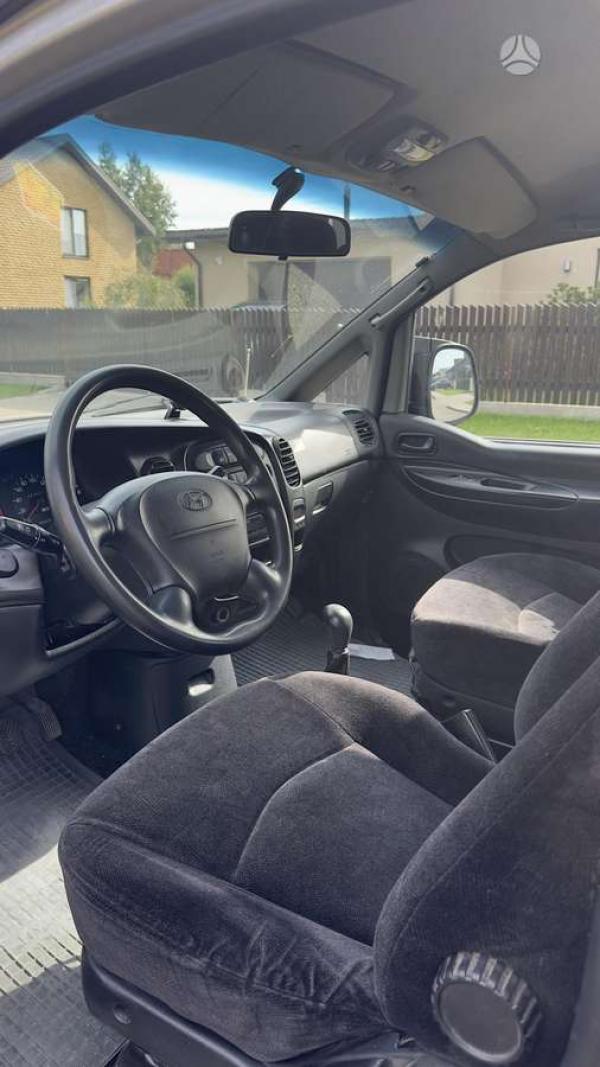 Hyundai H1 2003 in Kaunas, with an engine capacity of 2.48 L and mileage of 243 thousand km for 4799 €, photo 7 on AUTOMOTO.COM.LV