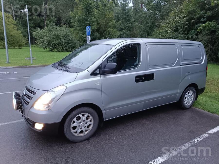 Хендай Н1 2014 в Рига, объемом двигателя 2.50 л и пробегом 184 тыс. км за 5600 €, фото 4 на AUTOMOTO.COM.LV